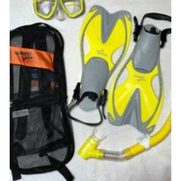 Speedo | Toys | Speedo Junior Reef Scout Mask Snorkel Fin Set Size Lxl ...